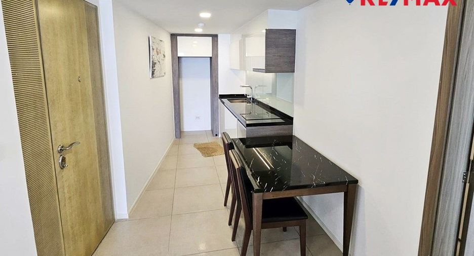 For sale 1 bed condo in Sattahip, Chonburi | Hipflat