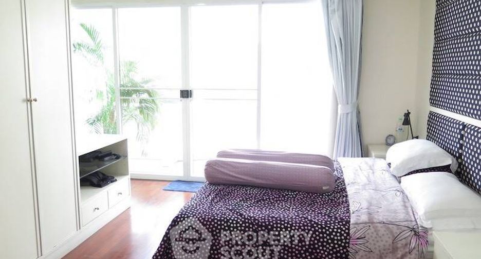 For rent 2 bedrooms apartment in Watthana, Bangkok | Hipflat