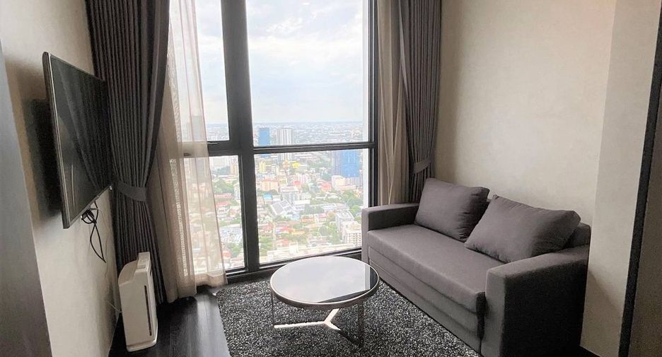 For rent 2 bedrooms condo in Watthana, Bangkok | Hipflat