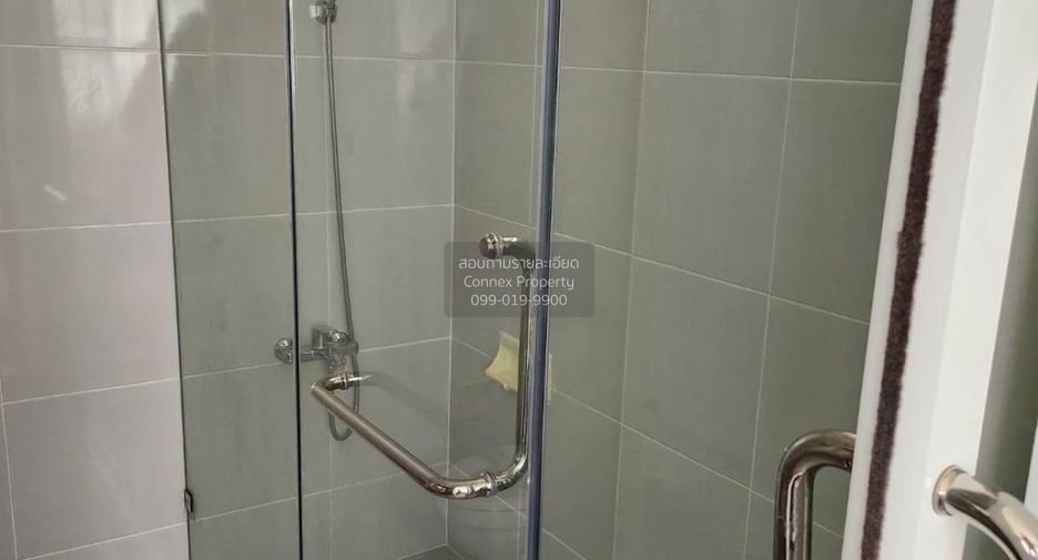 For rent 2 bedrooms condo in Watthana, Bangkok | Hipflat