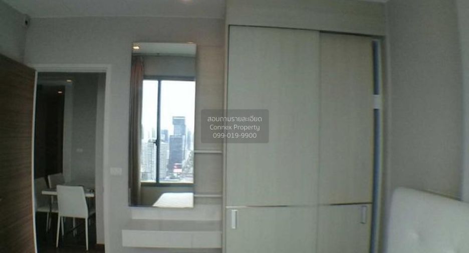 For rent 2 bedrooms condo in Watthana, Bangkok | Hipflat