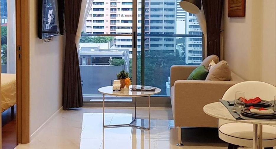 For rent and for sale 2 bed condo in Watthana, Bangkok | Hipflat