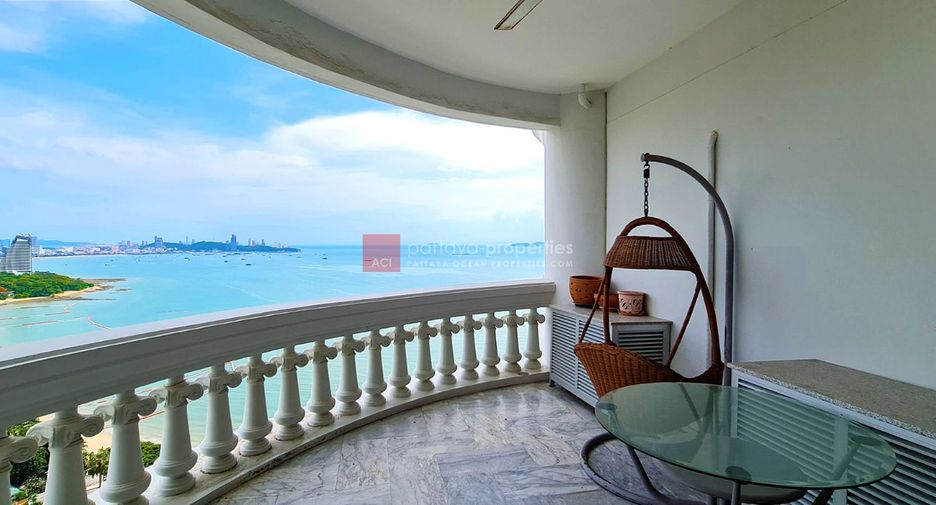 For sale 2 bed condo in North Pattaya, Pattaya | Hipflat
