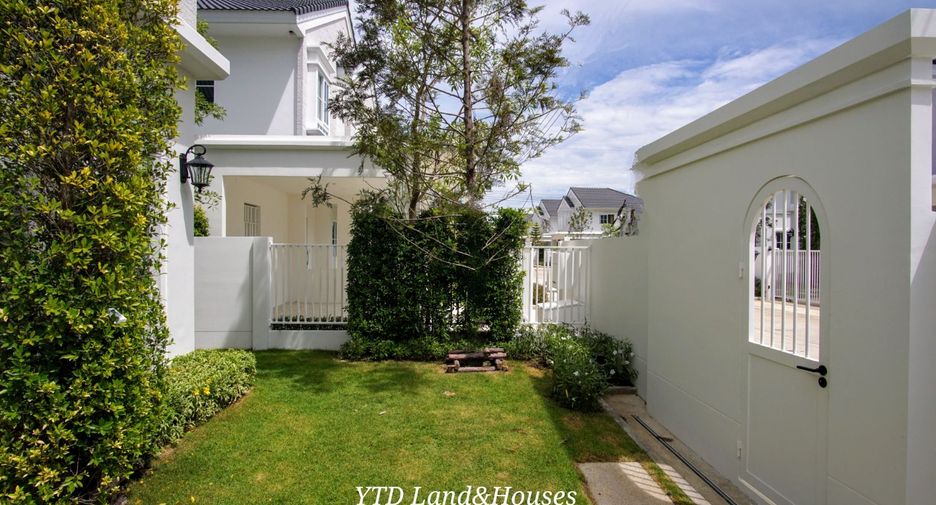 For rent 3 bedrooms house in Bang Phli, Samut Prakan | Hipflat