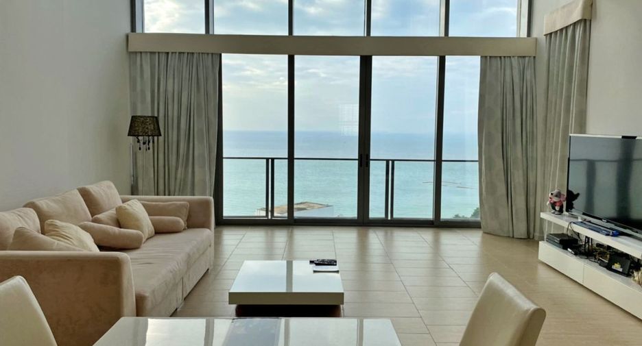For sale 3 bedrooms condo in Bang Lamung, Chonburi | Hipflat