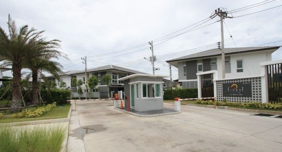 The Finest Town Si Racha - Condo in Si Racha | Hipflat