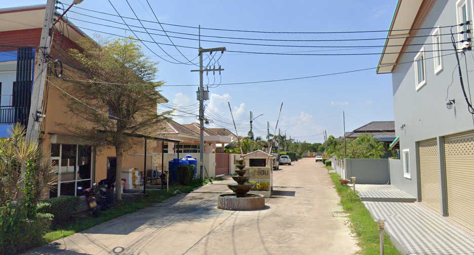 Maneeya Home - Condo in Bang Lamung | Hipflat