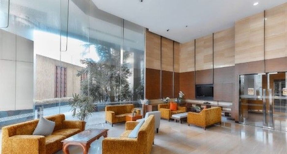 Sathon Heritage Residences - Condo in Sathon | Hipflat