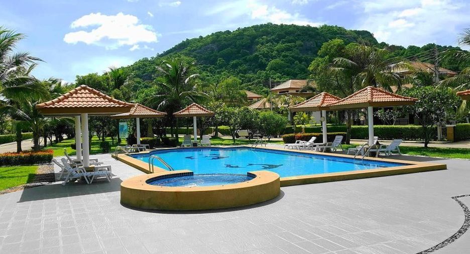 Manora Village II (Манóра Вилладж 2) - Condo в Pran Buri | Hipflat