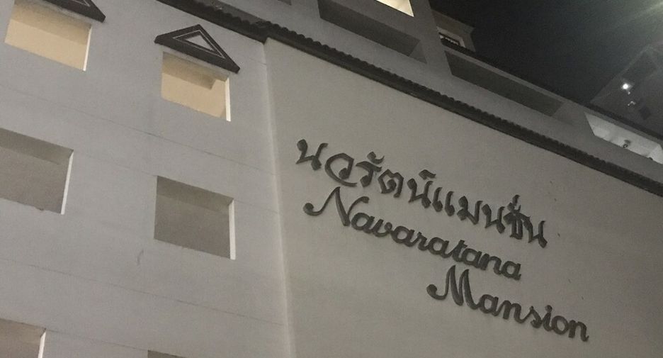 Nawarat Mansion - Condo in Bang Rak | Hipflat