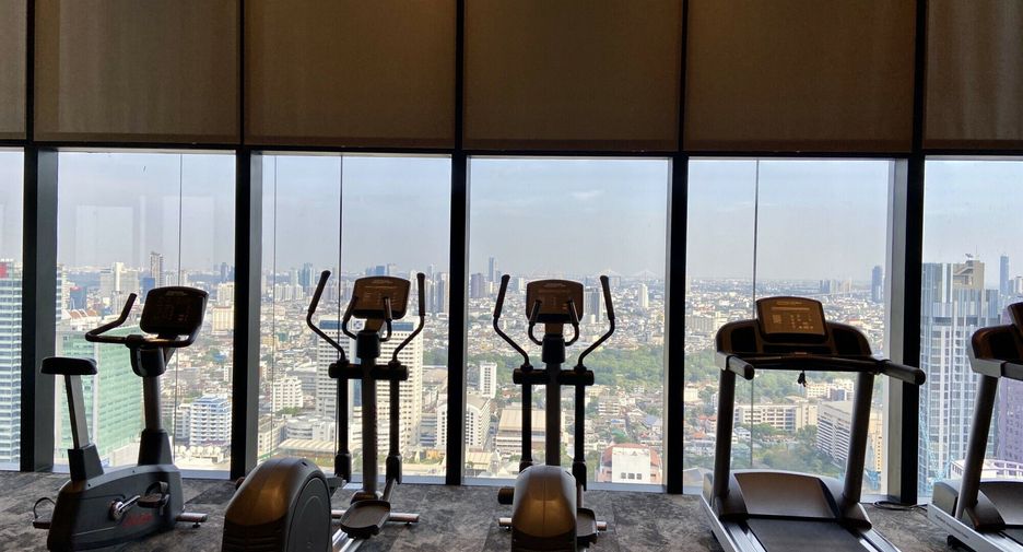 The Lofts Silom (The Loft Silom) - Condo in Sathon | Hipflat