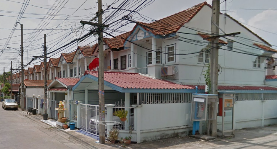 Flowery Home - Condo in Pak Kret | Hipflat