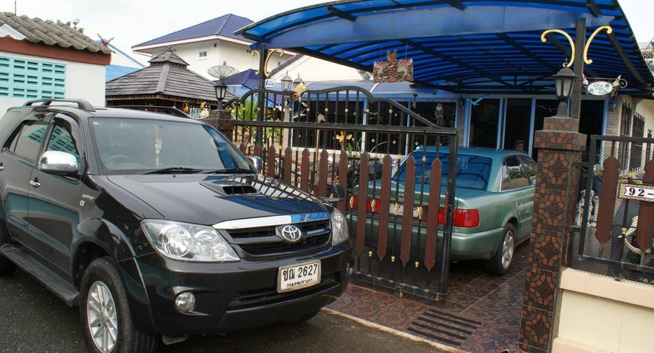 Burapha Village - Condo in Bang Saray | Hipflat