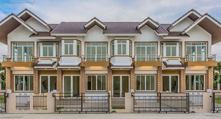 Baanfahluang Ville The Royal Park - Condo in Prawet | Hipflat