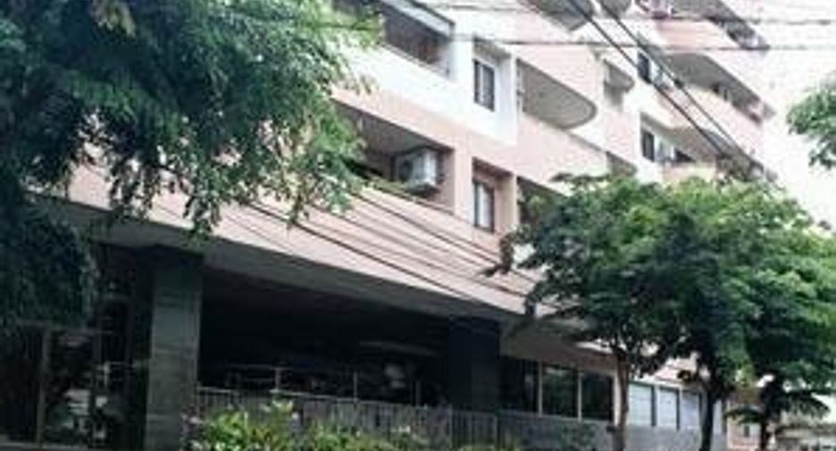 Phasuk Place - Condo in Phaya Thai | Hipflat