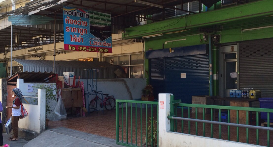 Malee Dormitory - Condo in Bang Khae | Hipflat