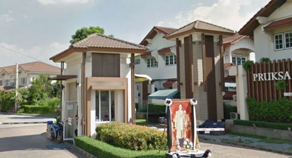 Pruksa Ville 18 - Condo in Nong Khaem | Hipflat