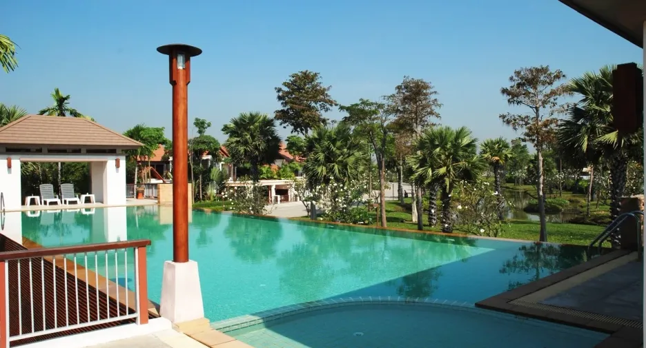 Promphan Park Village (Muban Mai Lom Ruen) - Condo in Prawet | Hipflat