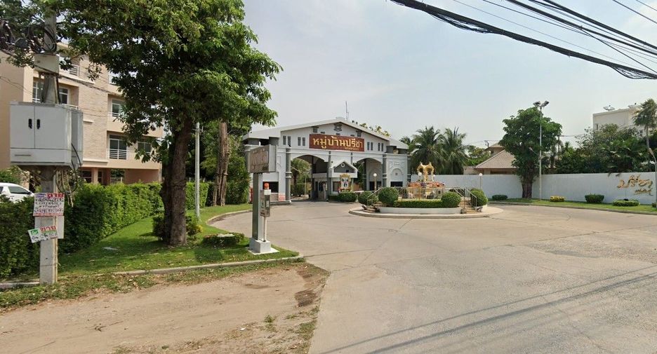 Baan Preecha Srinakarin - Condo in Bang Phli | Hipflat