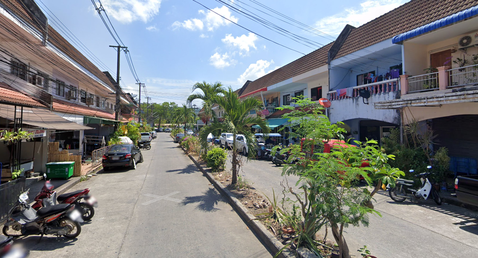 Baan Singthao Thani - Condo in Kathu | Hipflat