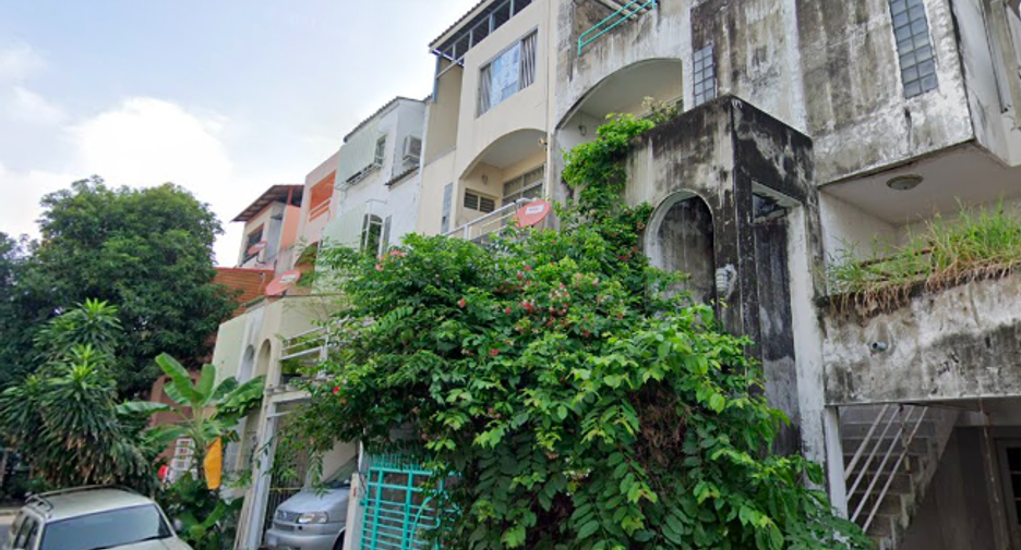 Royal Park Ville - Ramkhamhaeng 65 - Ladprao 122 - Condo in Bang Kapi ...