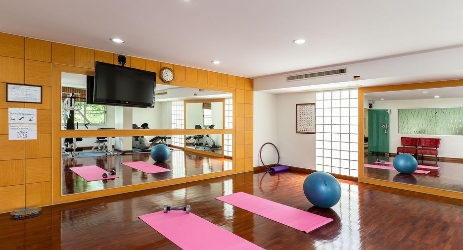 Sirin Place - Condo in Watthana | Hipflat