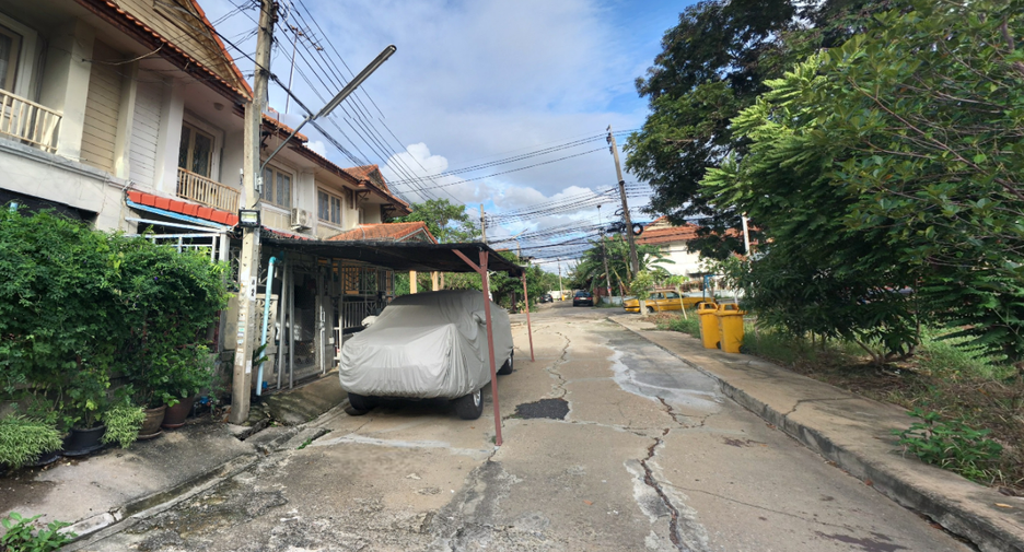 Baan Pruksa 10 Sai Noi (บ้านพฤกษา 10 ไทรน้อย) - คอนโดมิเนียม ใน ไทรน้อย | Hipflat