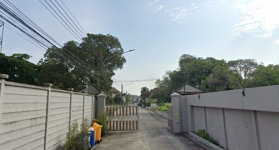 Putthachart Private Home - Condo in Phutthamonthon | Hipflat