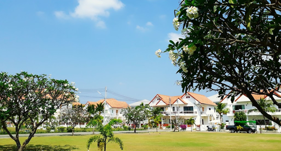 Tropical Vision - Condo in Hua Hin | Hipflat